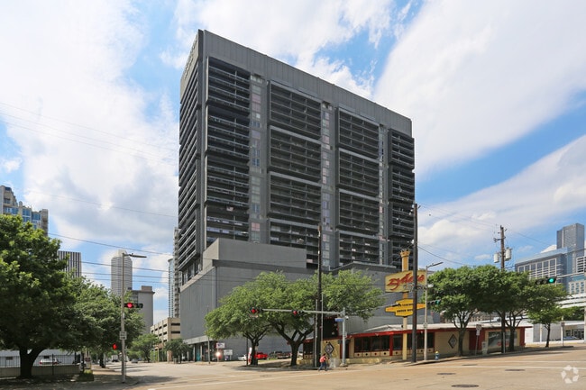 Houston House Apartments - Houston, TX | Apartments.com