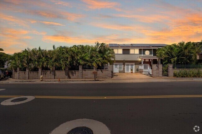 Ohukai Apartments for Rent with Wheelchair Access - Kihei, HI - Updated ...