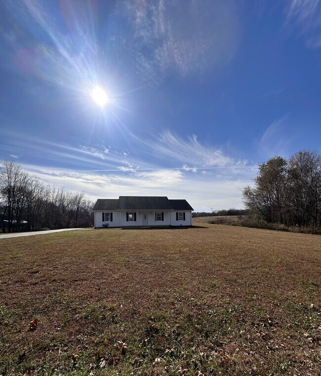 Apartments for Rent with Yard in Lucas KY | Apartments.com
