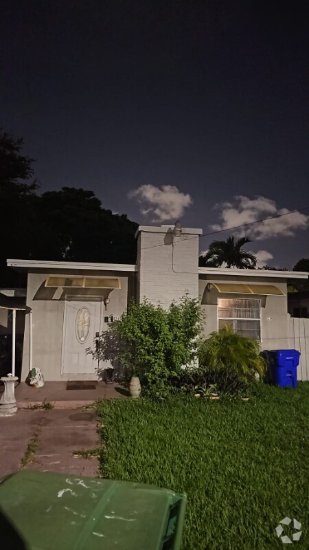 High View Apartments for Rent with Hardwood Floors - Miami, FL - 26 ...