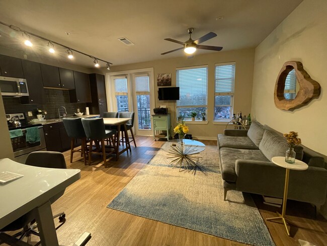 1900 Barton Springs Rd Unit 4004, Austin, TX 78704 | Apartments.com
