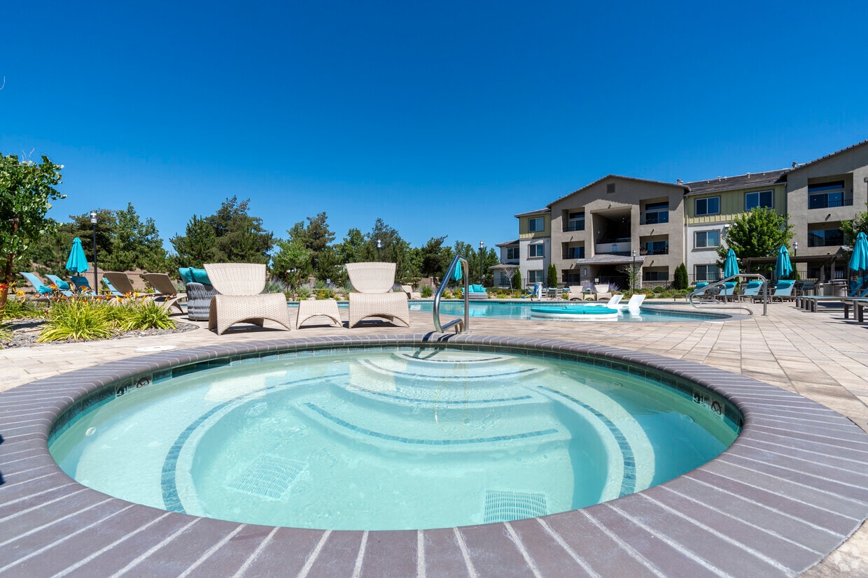675 Marina Gateway Dr
