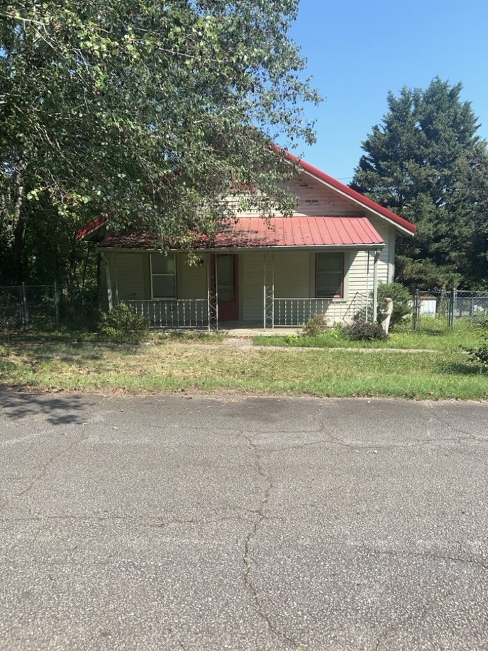 318 N Garrett St, Central, SC 29630 - House Rental in Central, SC ...