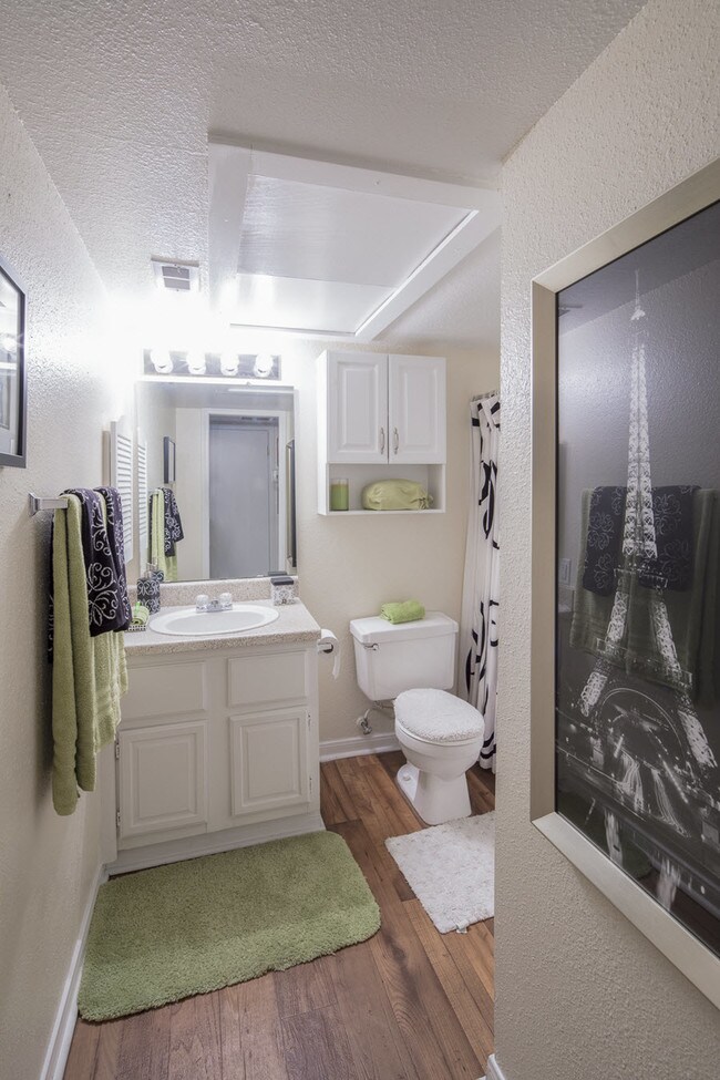 Pavilion Place Apartments - Houston, TX | Apartments.com