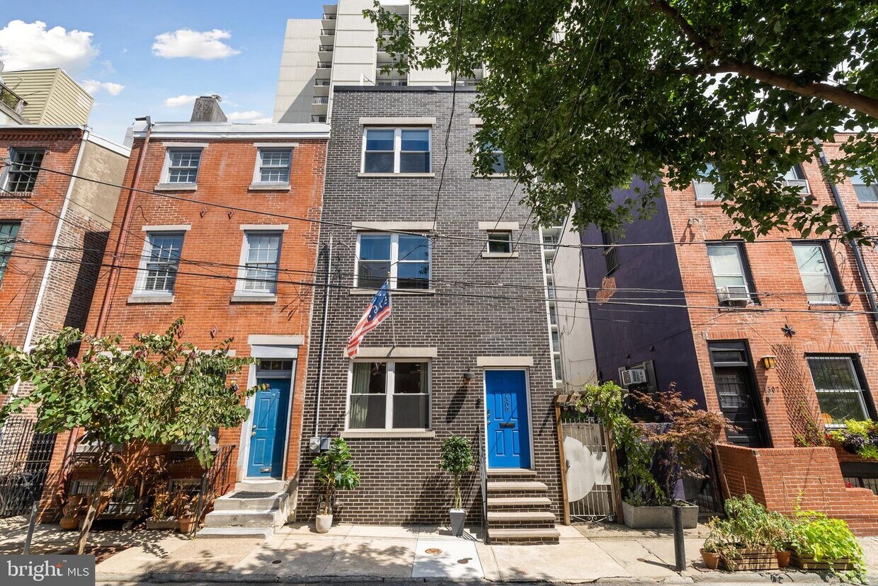 1309 Rodman St, Philadelphia, PA 19147 - Townhome Rentals in ...