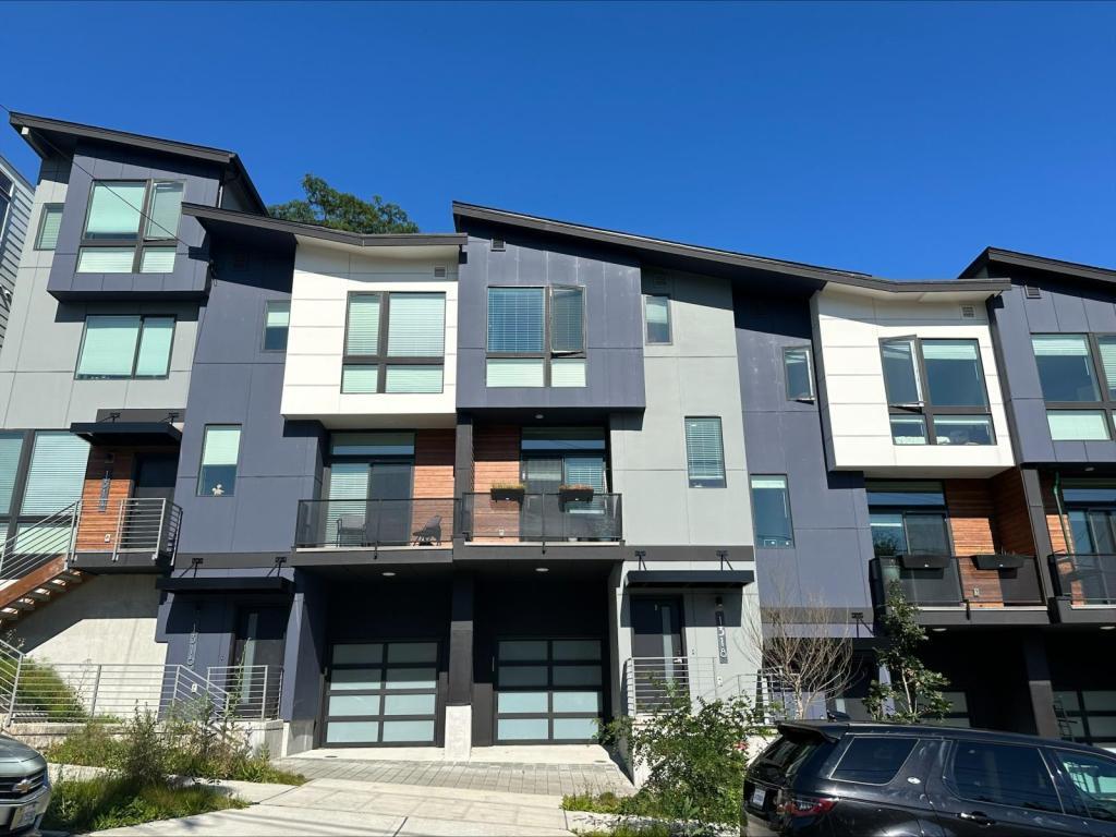 1318 Yakima Ave S, Seattle, WA 98144 - House Rental in Seattle, WA ...