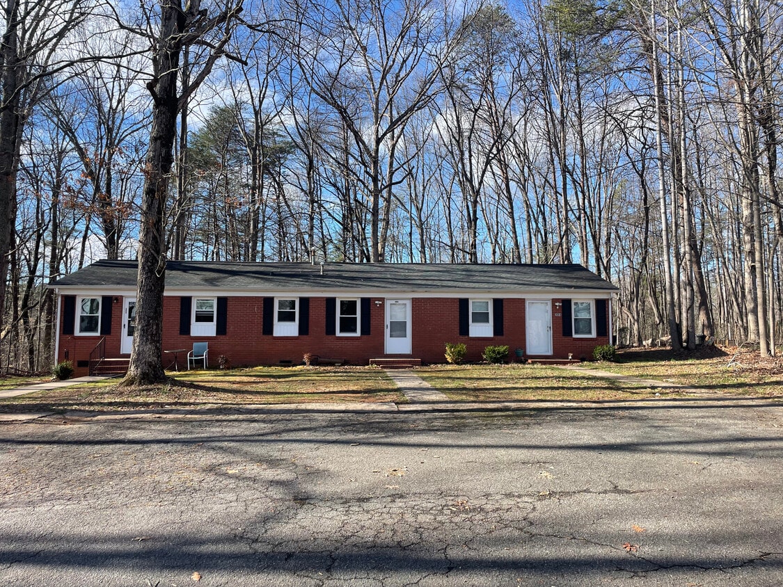 1492 John Chapman Rd, Lincolnton, NC 28092 - House Rental in Lincolnton ...