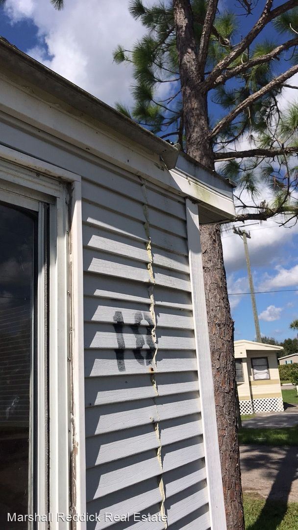 1475 N Bridge St, Labelle, FL 33935 - Room for Rent in Labelle, FL ...
