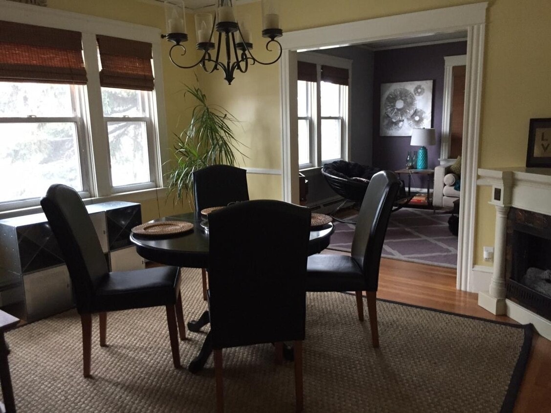 3 Brandon Rd, Cranston, RI 02910 - 3 Brandon Rd Cranston, RI 02910 ...