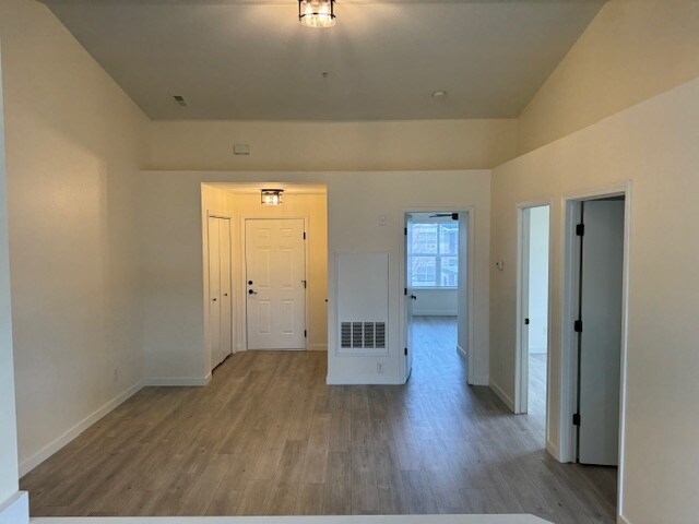 2025 E White Oak Ct Unit 201, Nampa, ID 83687 - 2025 E White Oak Ct Nampa, ID 83687 | Apartments.com