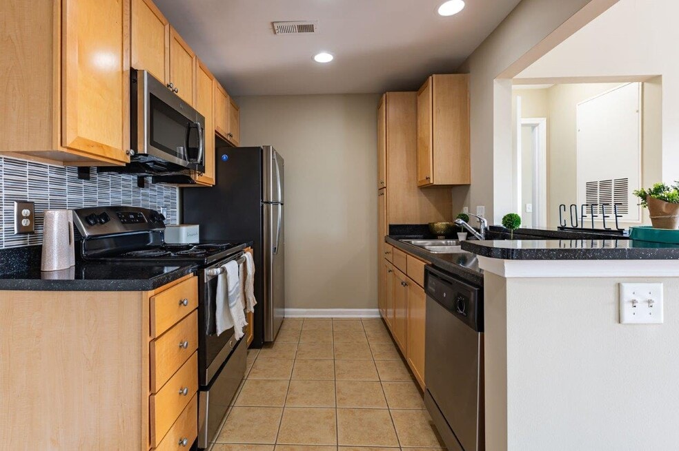 Apartments for Rent with a Living Room Near Southwinds | Apartments.com