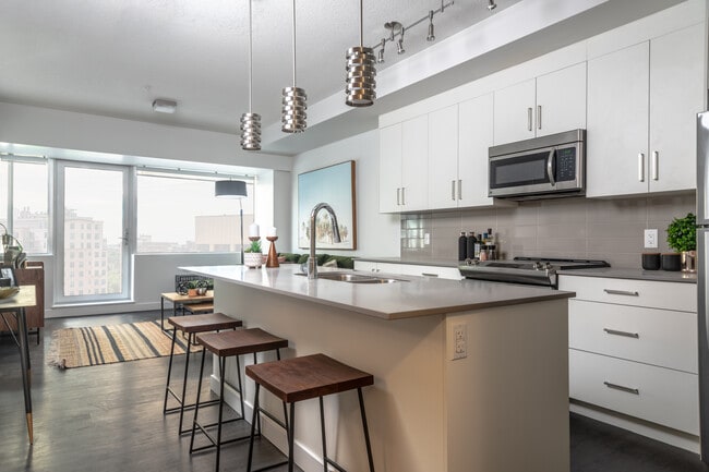 Capital Apartments Apartments - 10043 108 St NW Edmonton, AB ...