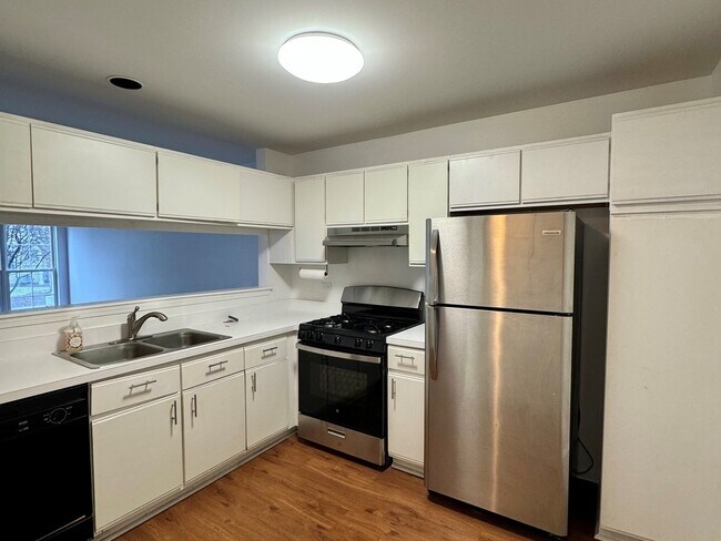 1120 Kingston Ct Unit 1120, Glendale Heights, IL 60139 - Condo for Rent ...