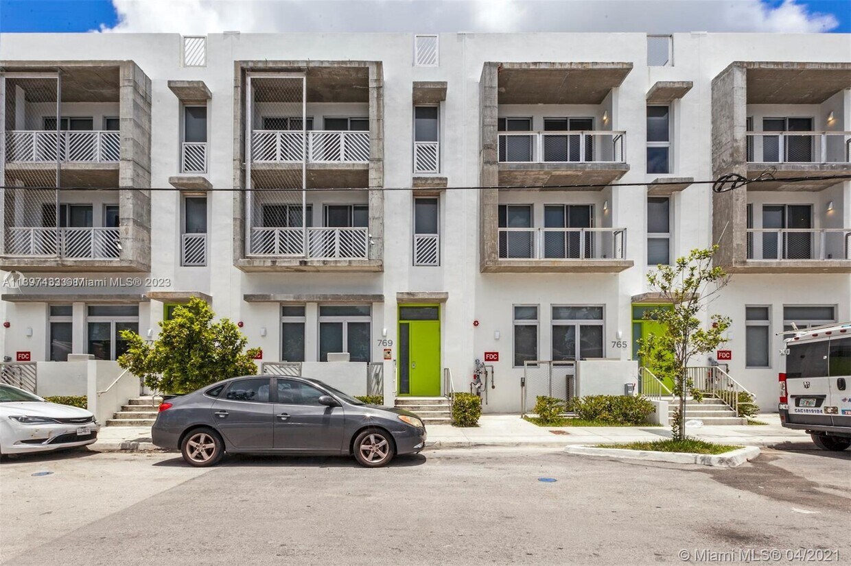 765 NW 1st St Unit 301, Miami, FL 33128 - Room for Rent in Miami, FL | Apartments.com