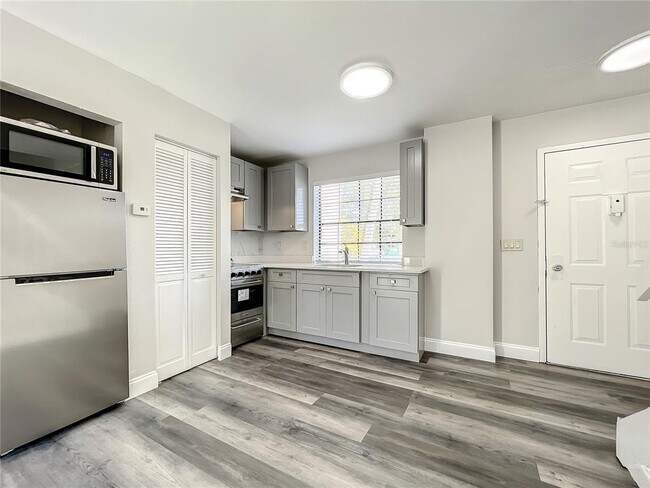 10302 Turkey Lake Rd Unit 124 (A18), Orlando, FL 32819 - Condo for Rent ...