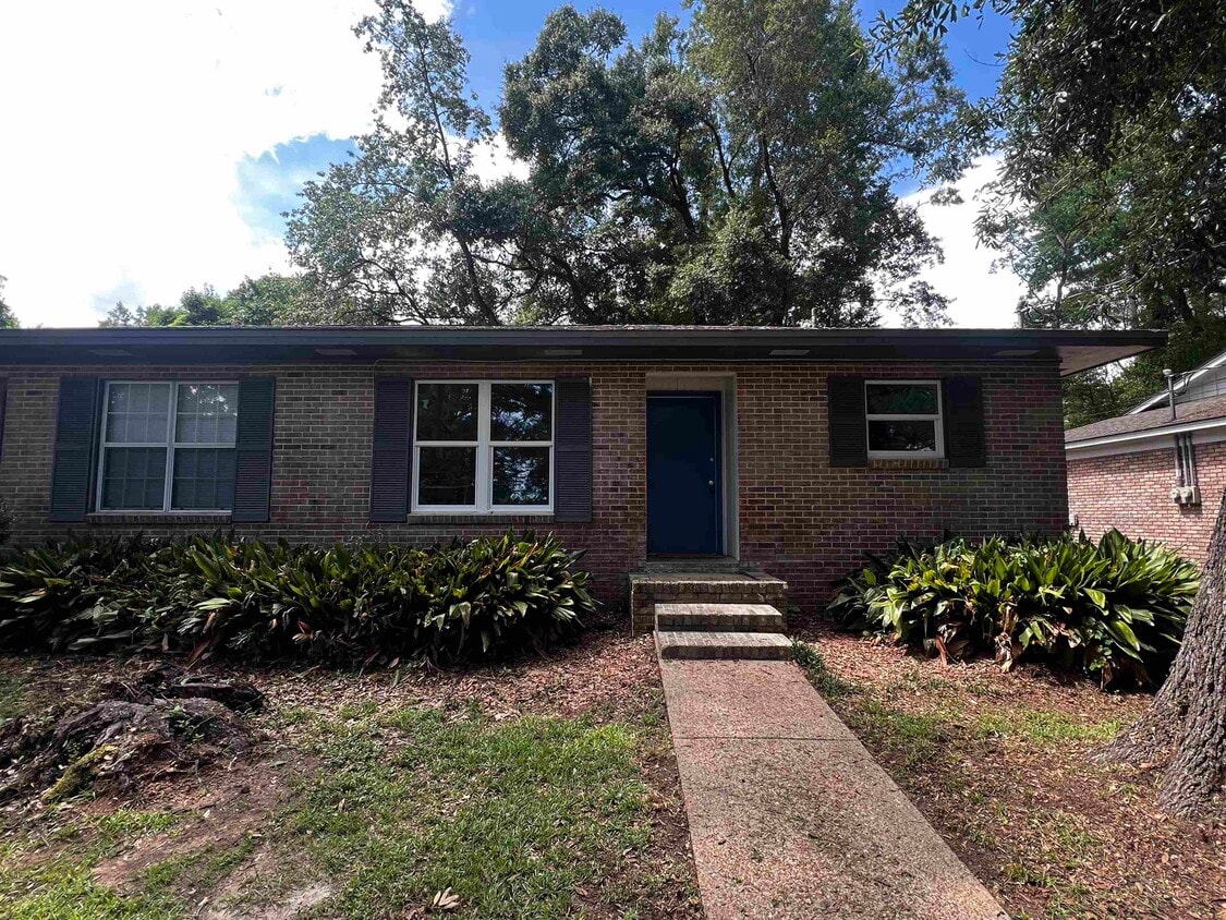 2127 Corinne St, Tallahassee, FL 32308 - House Rental in Tallahassee ...