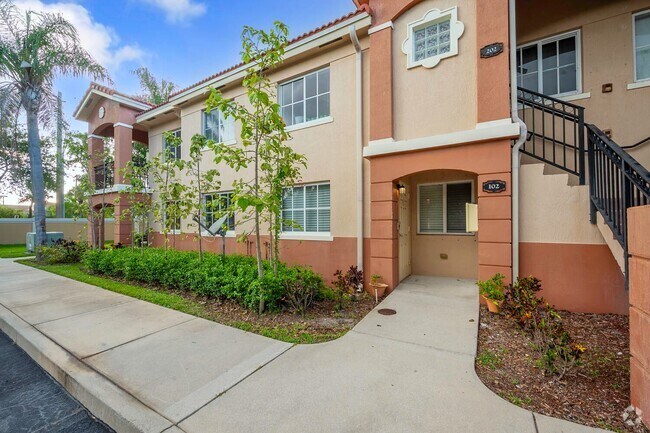 Cove at Briar Bay Apartments for Rent - West Palm Beach, FL - 15 ...