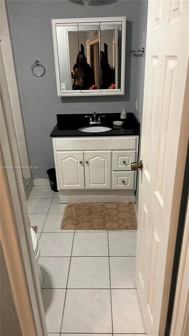 8170 NW 20th Ct, Sunrise, FL 33322 - House Rental in Sunrise, FL ...