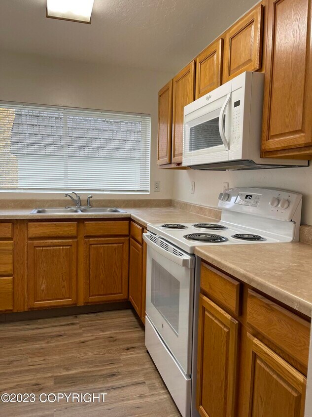 3908 Northwood Dr, Anchorage, AK 99517 - House Rental in Anchorage, AK ...