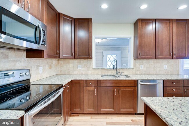 10393 Messick Rd, Midland, VA 22728 - House Rental in Midland, VA ...