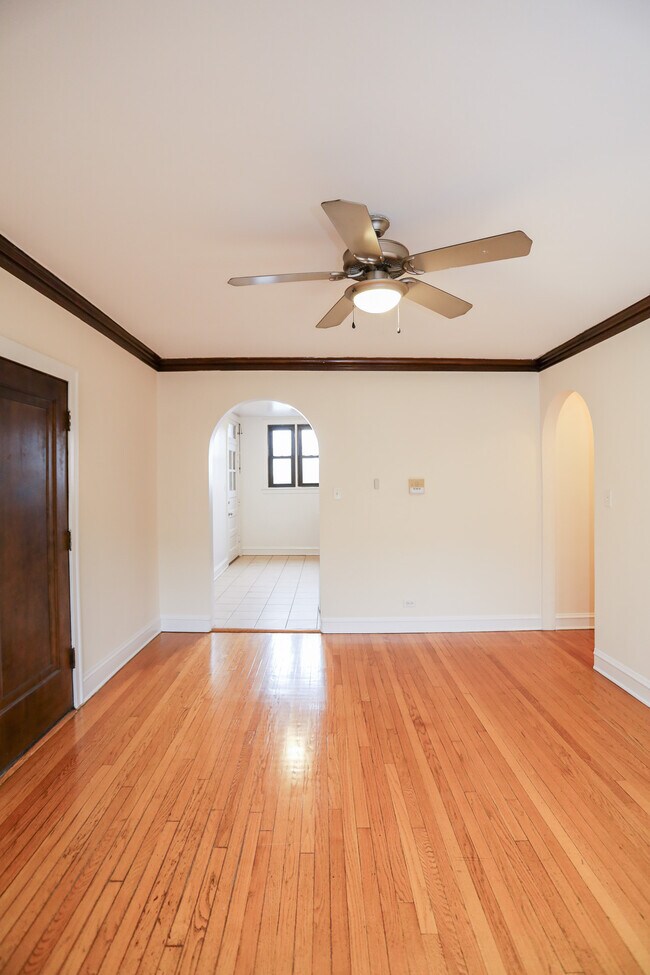 4314 N Keystone Ave Unit 1E, Chicago, IL 60641 - Condo for Rent in ...