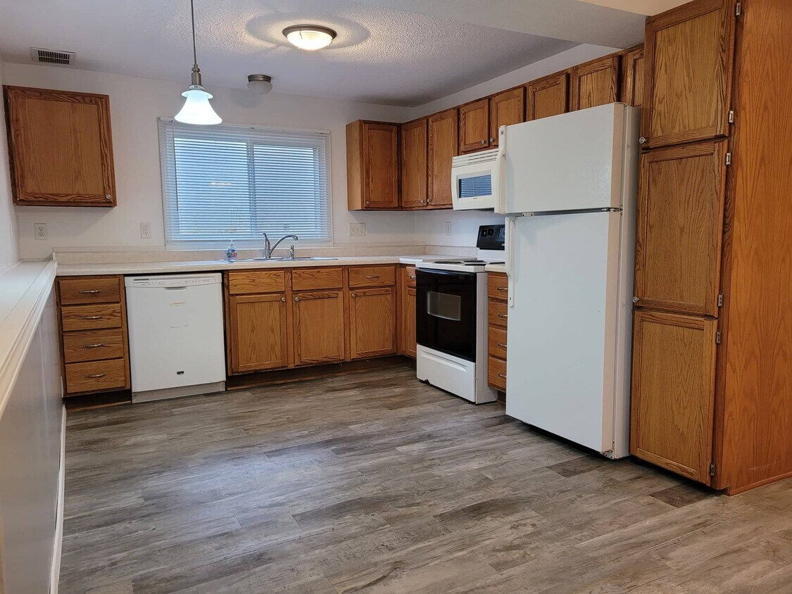 1402 Winchell St Unit 2, Saint Paul, MN 55106 - 1402 Winchell St Saint ...