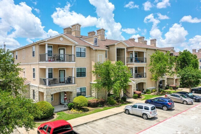 Trivium At Edgewater Apartments Webster Tx