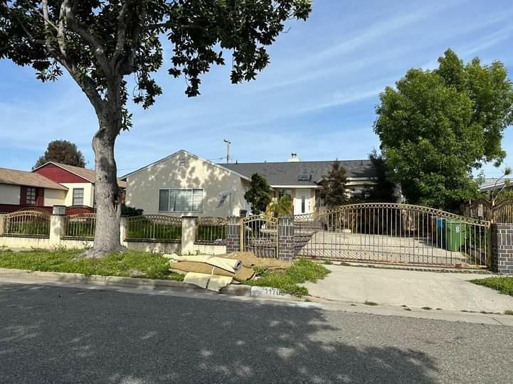 11708 Wilkie Ave, Hawthorne, CA 90250 - House Rental in Hawthorne, CA ...
