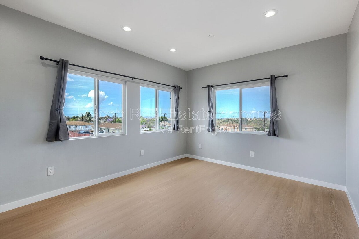 2394 W Jewett St, San Diego, CA 92111 - Townhome Rentals in San Diego ...