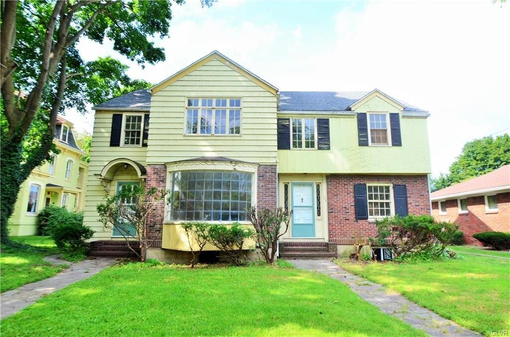 142 S Maple Ave Unit Room 5, Kingston, PA 18704 - Room for Rent in ...