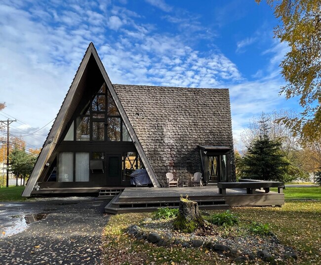 4510 Grumman St, Anchorage, AK 99507 - House Rental in Anchorage, AK ...