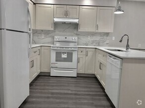 Apartments near Sunwood Square in Coquitlam, BC - Page 6 | Apartments.com