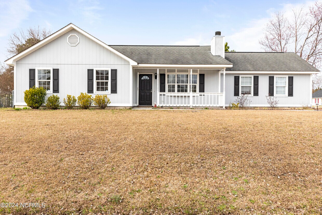 305 Foxridge Ln, Hubert, NC 28539 - House Rental in Hubert, NC ...