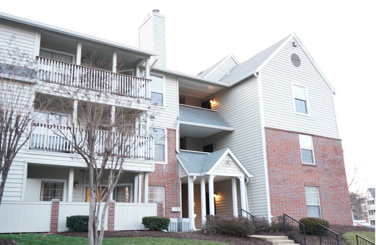 3904 Penderview Dr, Fairfax, VA 22033 - Condo for Rent in Fairfax, VA ...