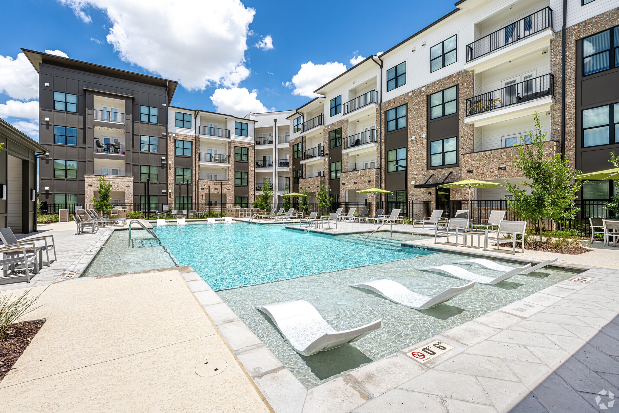 The Heights at Picardy - 8340 Picardy Ave Baton Rouge, LA 70809 ...