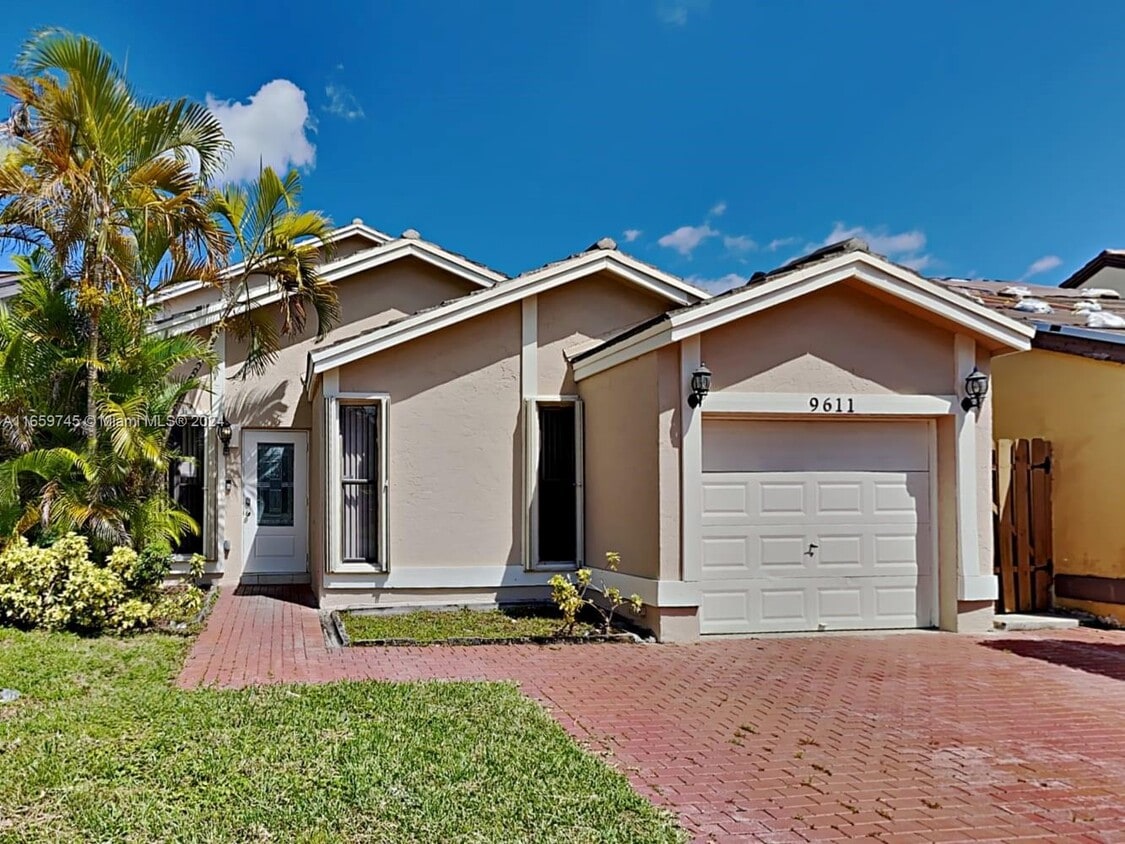 9611 SW 148th Pl, Miami, FL 33196 - House Rental in Miami, FL | Apartments.com