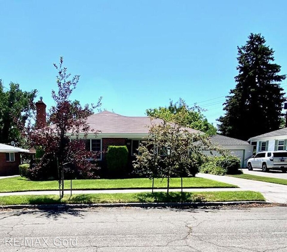 1044 Manor Dr, Reno, NV 89509 - House Rental in Reno, NV | Apartments.com