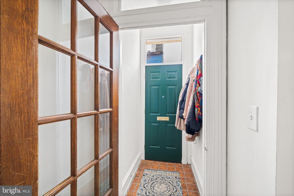 107 Master St, Philadelphia, PA 19122 - Townhome Rentals in ...
