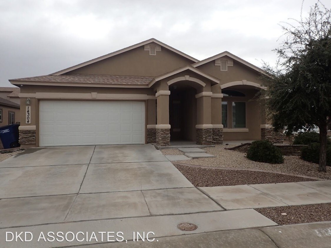 14304 Owl Point Ave, El Paso, TX 79938 - House Rental in El Paso, TX ...
