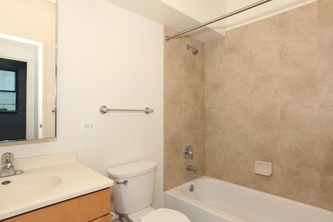 Oakley Square Apartments - Chicago, IL | Apartments.com