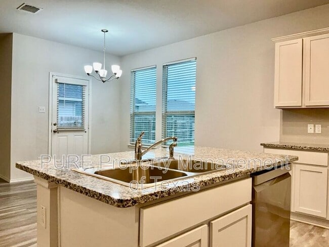 184 Beth Ann Loop, Taylor, TX 76574 - House Rental in Taylor, TX ...