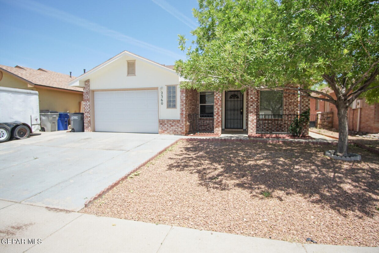 2360 Joshua Louis Dr, El Paso, TX 79938 - House Rental in El Paso, TX ...