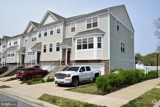 Oak Tree Landing Houses for Rent - Prince Frederick, MD from