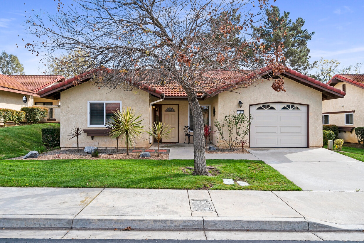 Westmont Village Homes - 55+ Senior Community - Apartments in Riverside ...