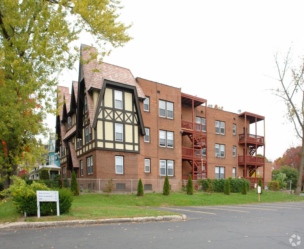 28 Whitney St, Hartford, CT 06105 - 28 Whitney St Hartford, CT 06105 ...