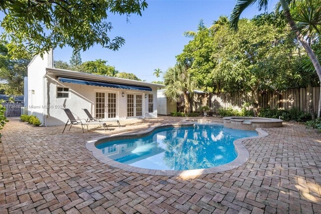 Apartments for Rent with a Living Room in Ocean View Heights, Miami ...