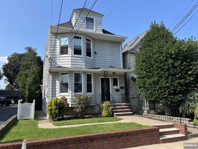 68 Liberty St, Lodi, NJ 07644 - Townhome Rentals in Lodi NJ ...