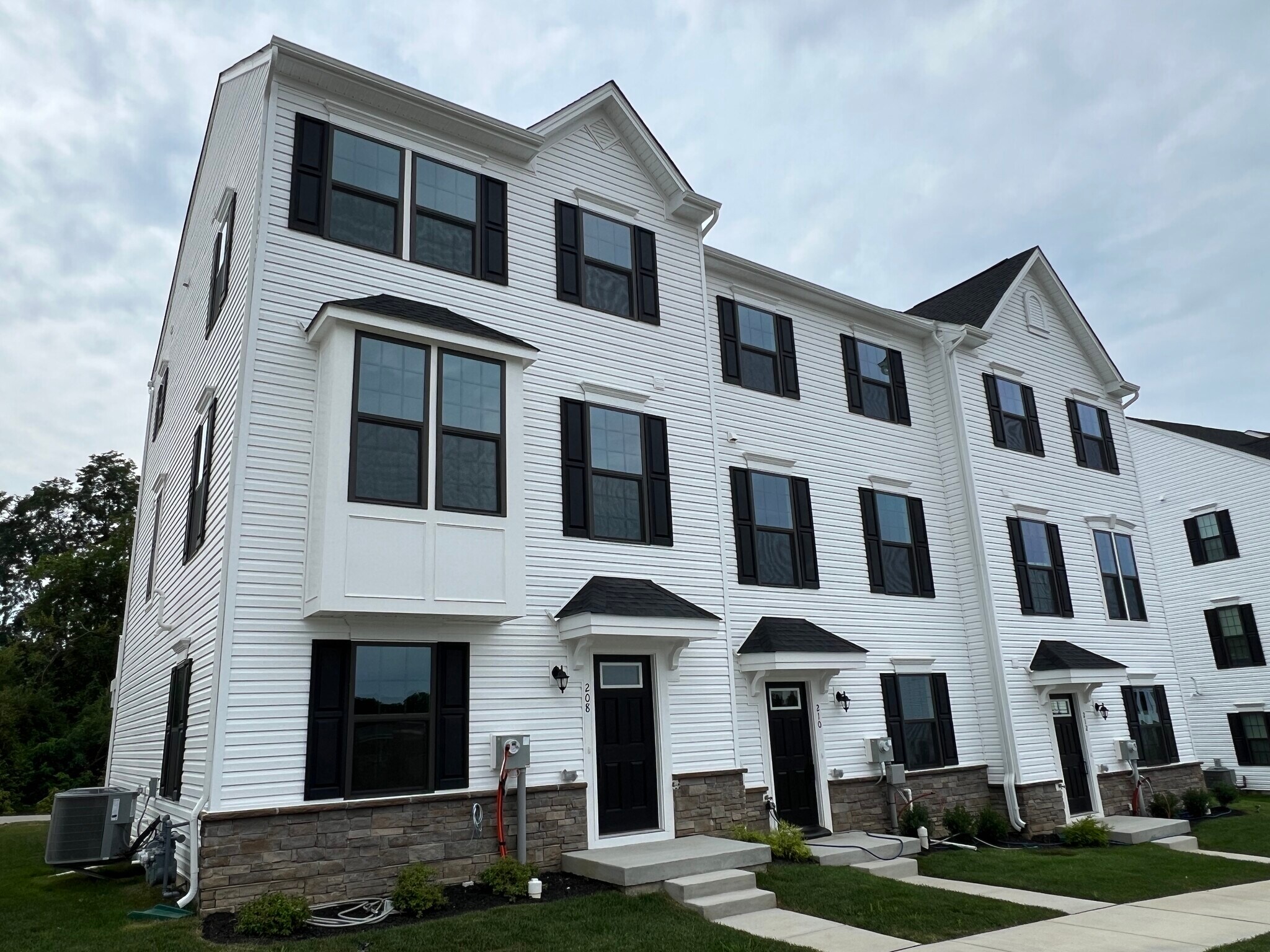 208 River Birch Way, Exton, PA 19341 - Townhome Rentals in Exton PA ...