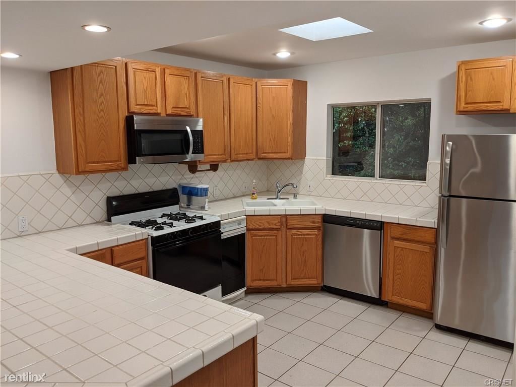 16806 Mooncrest Dr, Los Angeles, CA 91436 - House Rental in Los Angeles ...