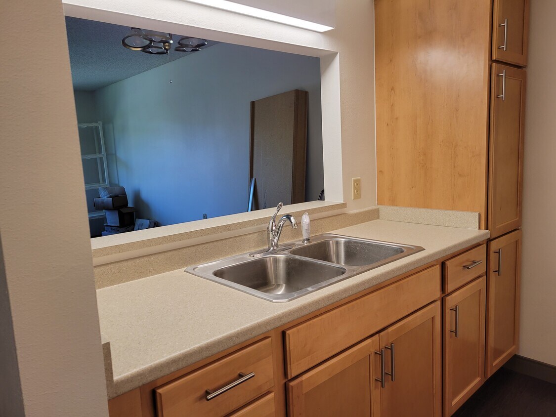 Pilgrim Place Senior Housing (62+) - Apartments in Mason City, IA ...